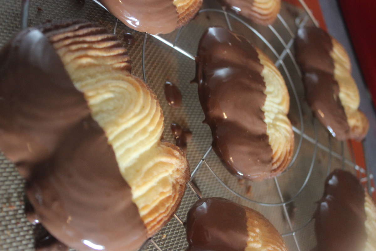 Recette Biscuits Spritz (Sablés Viennois) — maPatisserie.fr