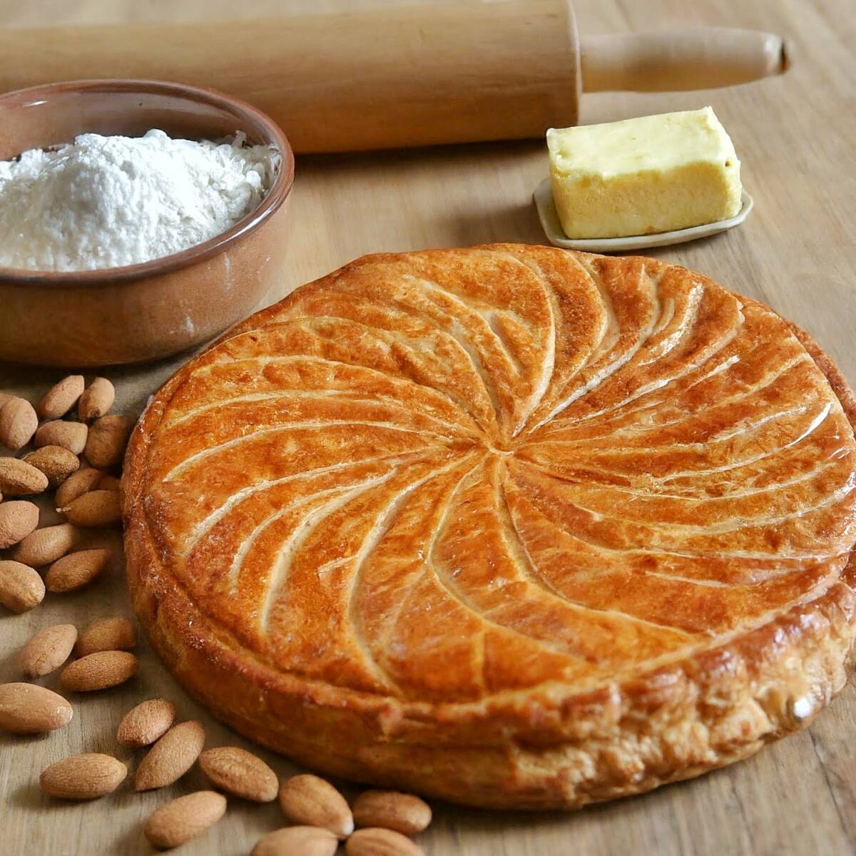 Recette Galette des Rois Frangipane (comme en boulangerie ...