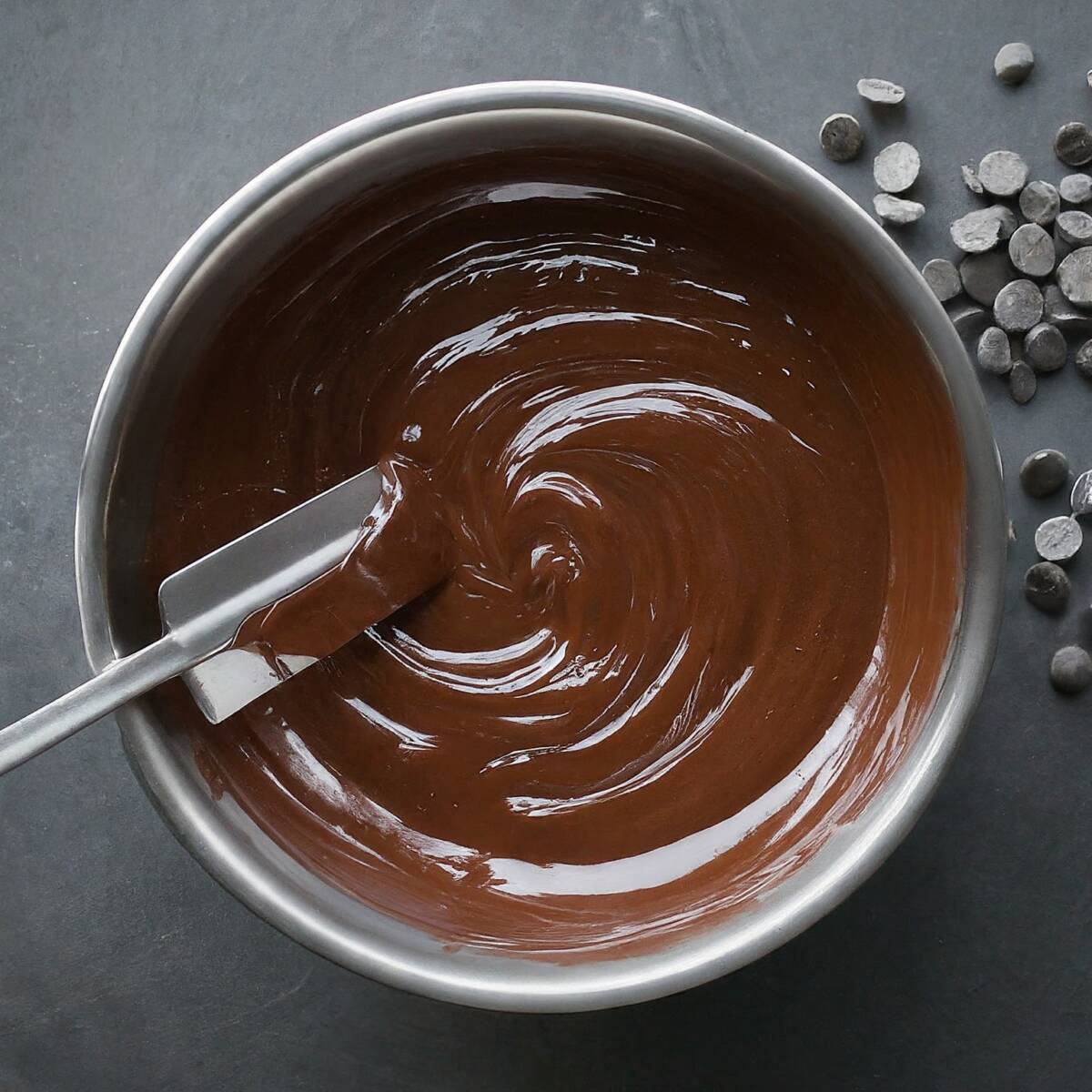 Recette Ganache au chocolat : proportions, méthode et astuces ...
